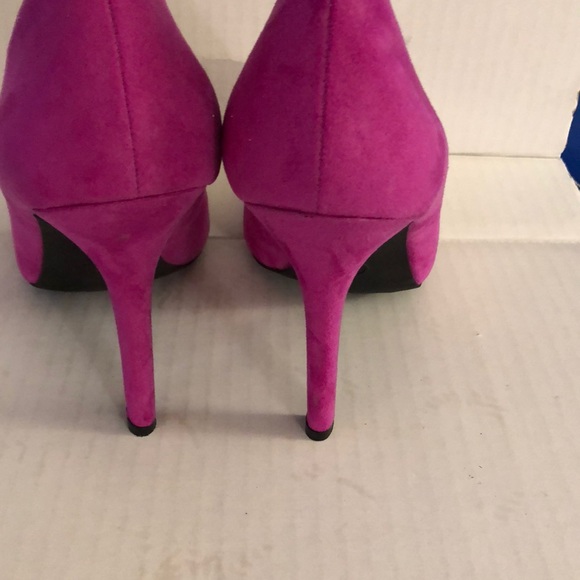 Mossimo Supply Co. | Shoes | Gold Cap Suede Fuchsia High Heels | Poshmark